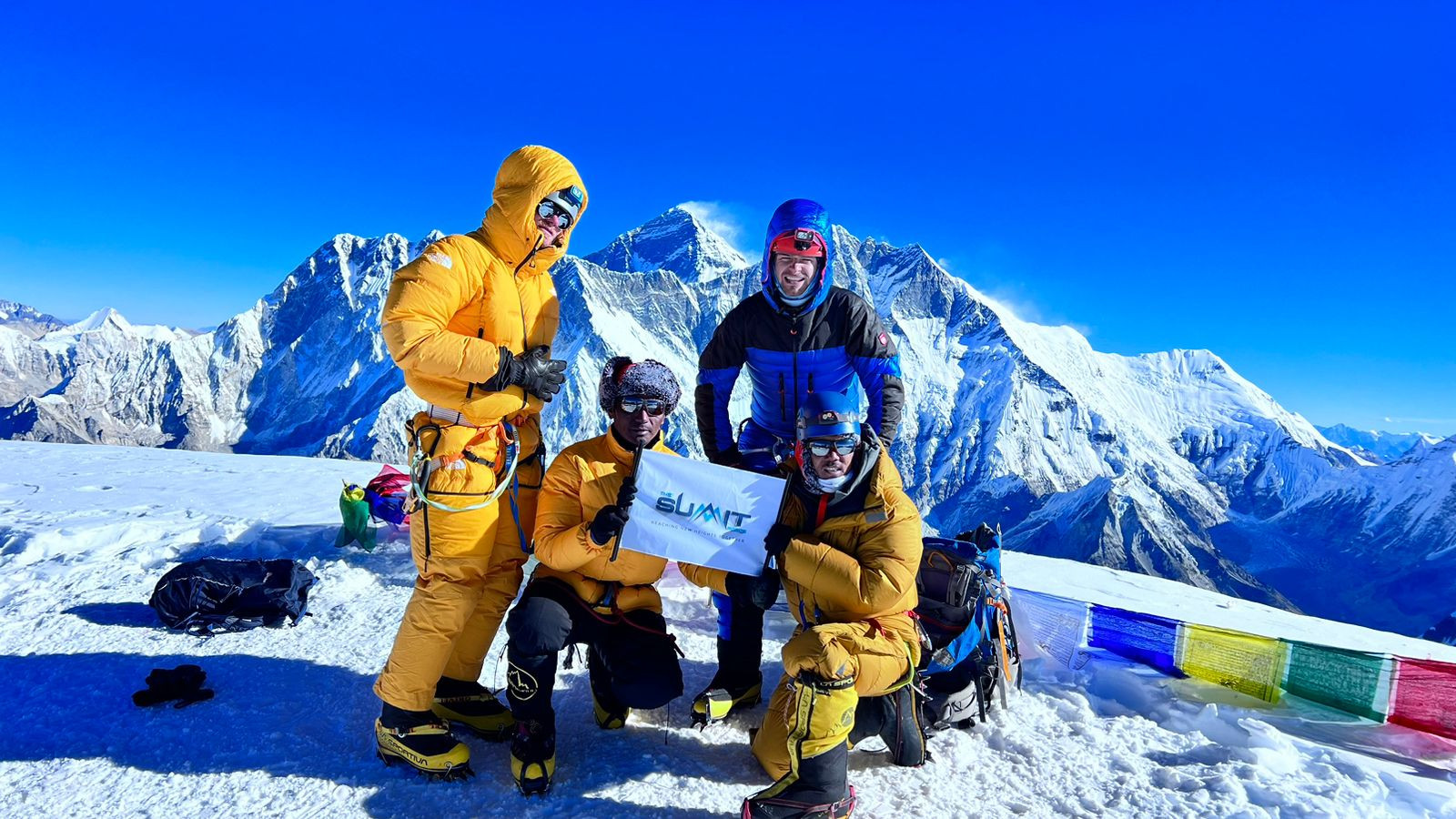 Ama dablam Expedition | The Summit Force